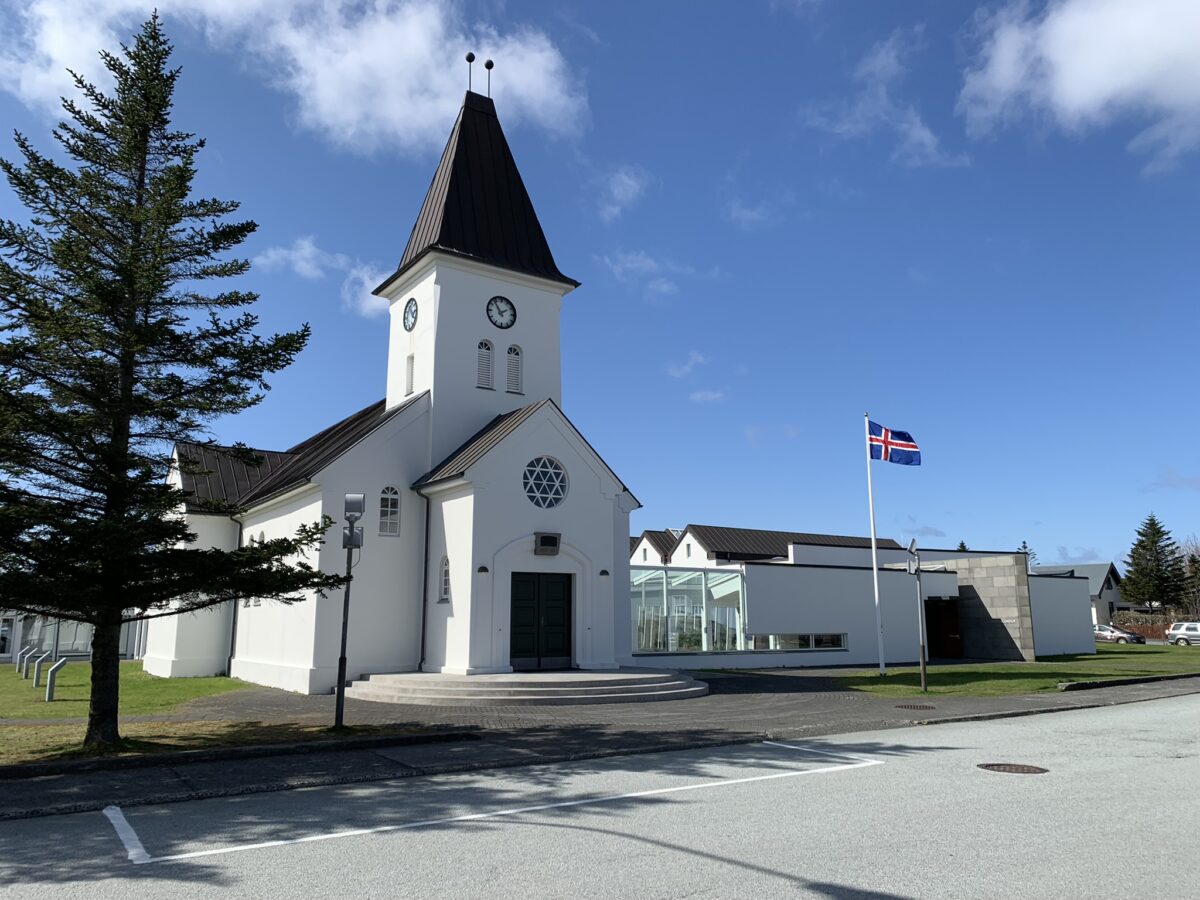 Keflavíkurkirkja - Kirkjublaðið.is